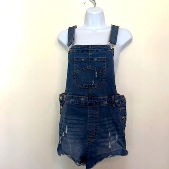 Love Tree | Pants & Jumpsuits | Vintage Distressed Love Tree Denim ...